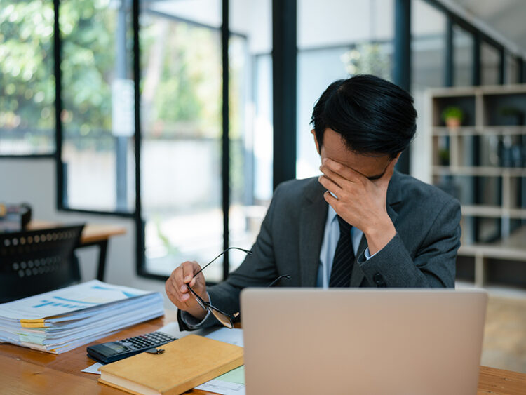 Percentage of benefits plan members experiencing extreme daily stress ...